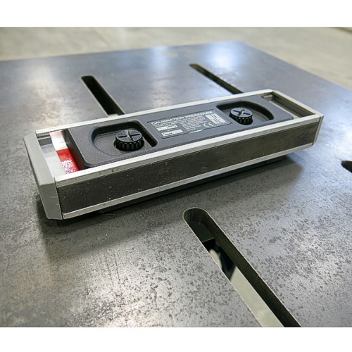 Smarttool8, SmartTool Digital Level with 8 inch Magnetic Rail