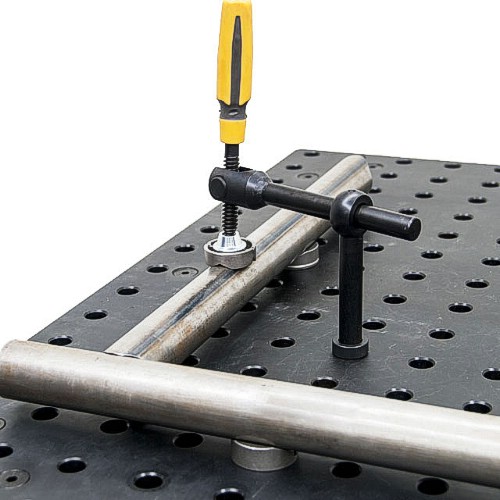 T51670, Strong Hand Pivoting T-Post Clamp